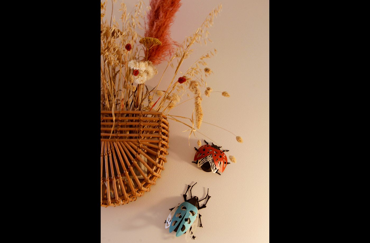 Insectes en papier - AgentPaper